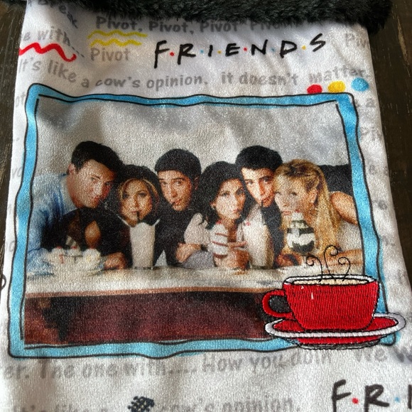 FRIENDS | Holiday | Friends Tv Show Cast Friends Christmas Holiday ...